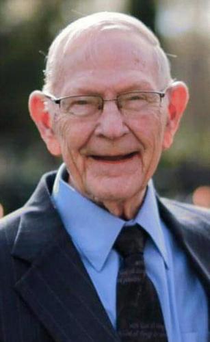 Gene E. Johnson | Obituaries | gazettextra.com