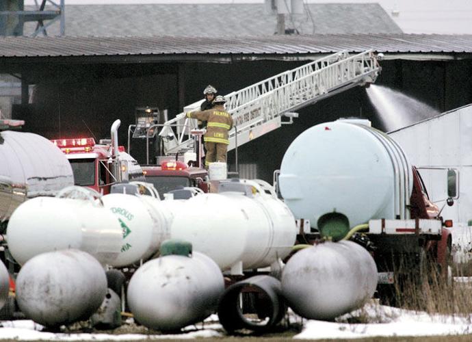 Worker escapes injury in propane explosion | Archives | gazettextra.com