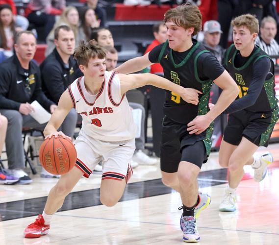 Stingy Milton defense, Ayden Goll's 19 points help Red Hawks take down ...