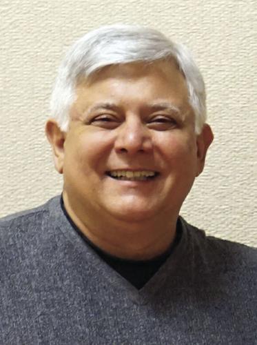 Loizzo uses his camera to keep in touch with many friends | Local ...