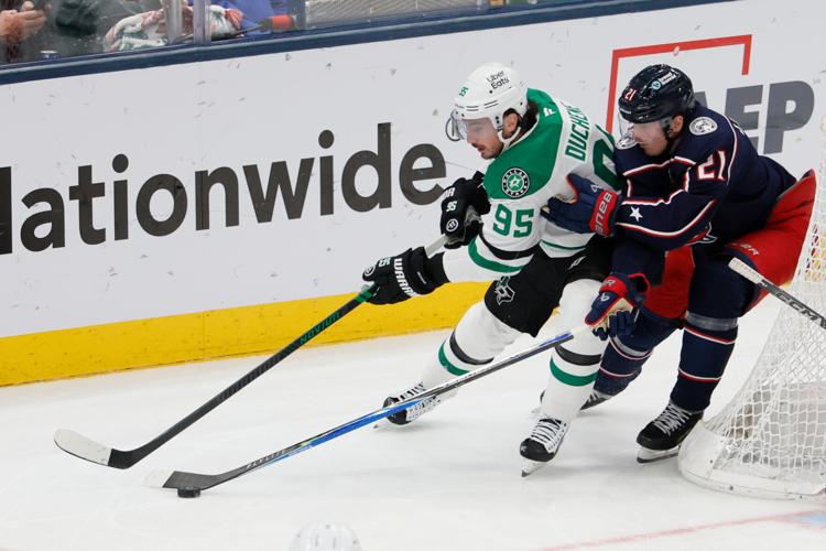 Jet Greaves makes 28 saves, Zach Werenski scores to lead Blue Jackets ...