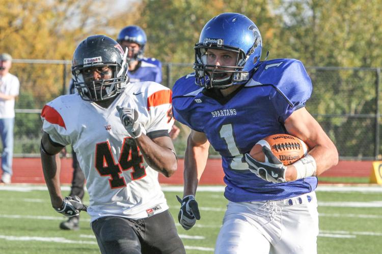 Record-setting receiver Michael Zweifel helping train next generation ...