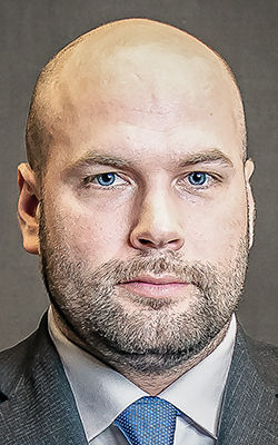 Jets defenseman Dangos continues to develop in rookie NAHL season ...