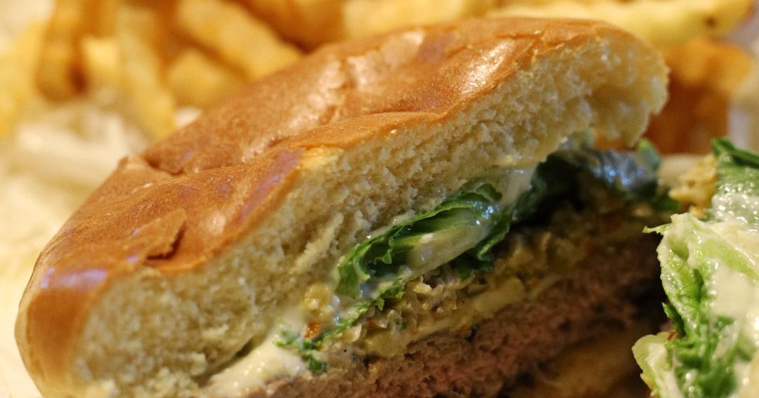 Restaurant review: Luke's Deli consistently serves up great food ...