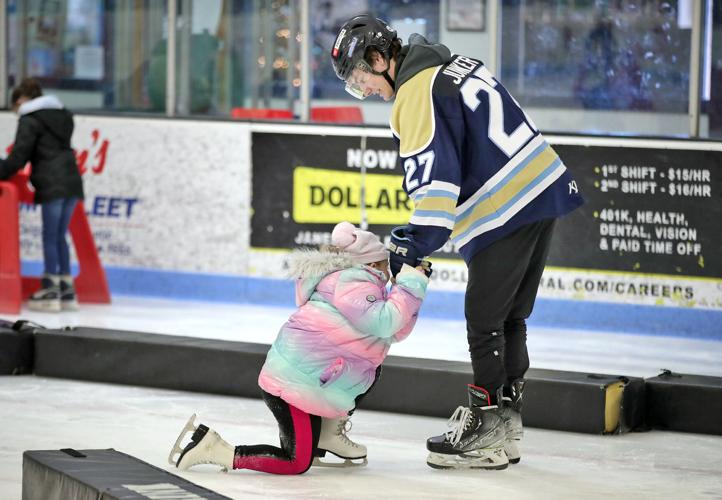 Ice skates and STEM: Ice arena launches science learning program for ...