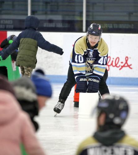 Ice skates and STEM: Ice arena launches science learning program for ...
