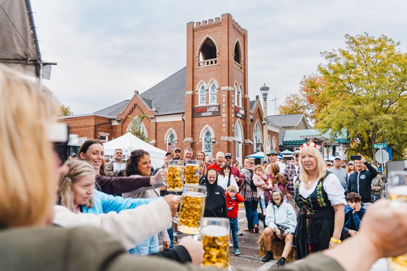 Oktoberfest: Lake Geneva celebrates 30 years of Bavarian fall fun ...