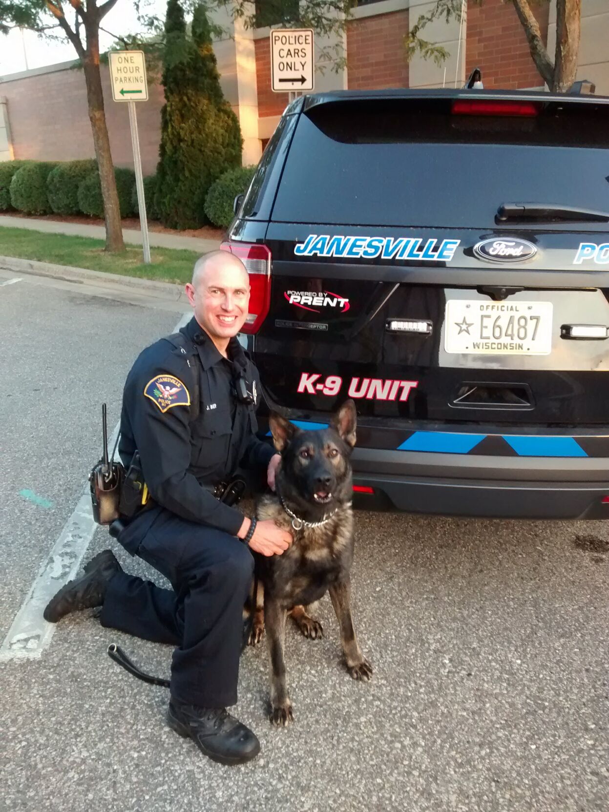 Janesville police: Longtime K9 will retire | Local News | gazettextra.com