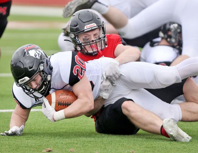 Defense paves way to long-awaited victory for Fort Atkinson football ...
