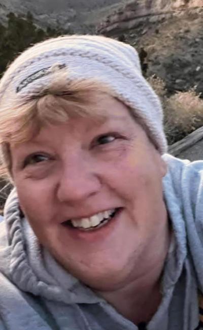 Karen Kim Hall | Obituaries | gazettextra.com