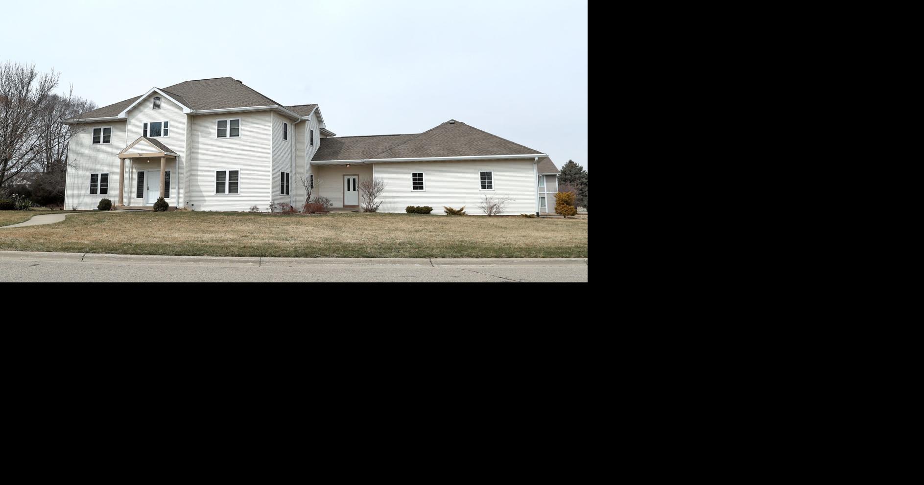 Project 16:49 opens transitional home in Janesville for young men ...