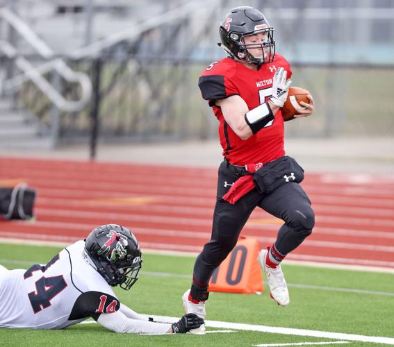 Defense paves way to long-awaited victory for Fort Atkinson football ...