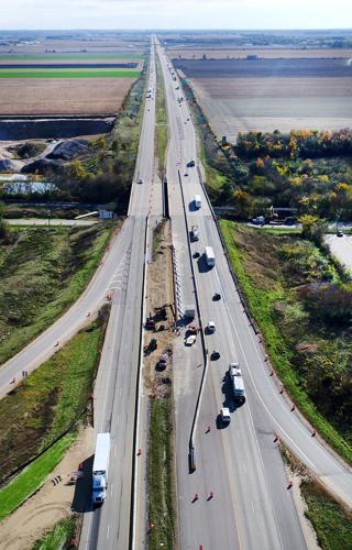 Interstate crossover switch to begin today | Uploaded Photos ...