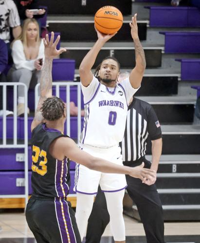 WIAC men's basketball: In season's homestretch, UW-Whitewater routs UW ...