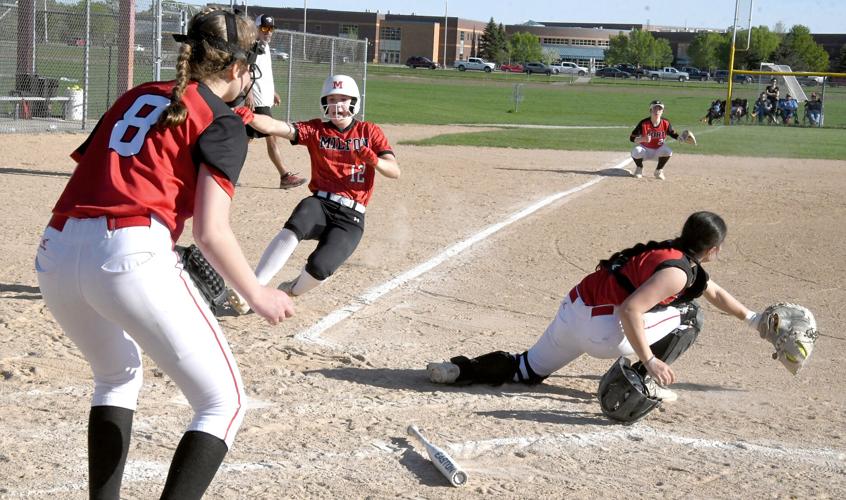Milton's Gwen Baker puts perfect finishing touch on last regular-season ...
