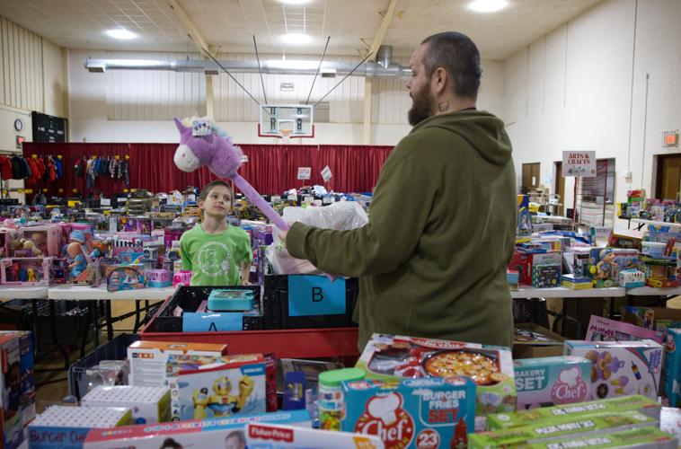Rising Christmas need: Salvation Army serving more Angel Tree families ...
