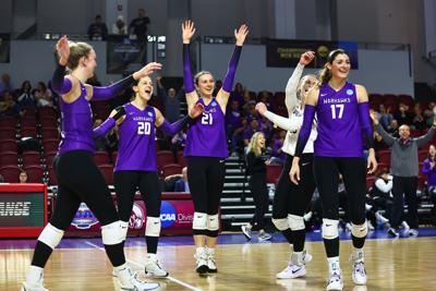 UW-Whitewater women's volleyball team advances to Division III Final Four | Sports | gazettextra.com