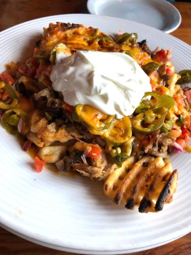 Restaurant review: Fort 88 Smokehouse fare sizzles with flavor | Dining ...