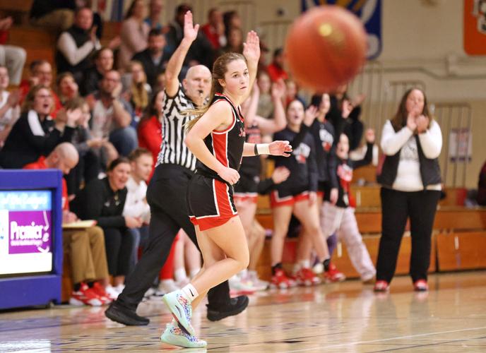 Milton downs Janesville Craig in semifinal of Optimist Holiday Classic ...