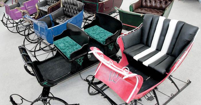 Larry Siker loves to share his one-horse open sleighs | Archives ...