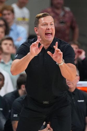 Ames native Tamin Lipsey a big part of first 15-0 start for No. 3 Iowa ...