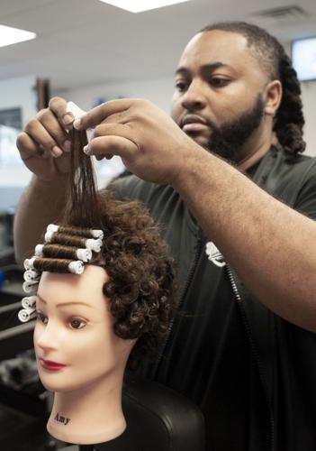 Janesville barber operates city's only barber college | Business ...
