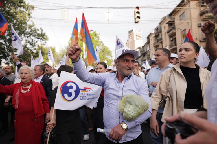 Armenia prepares for an election that could reshape ties with Moscow ...