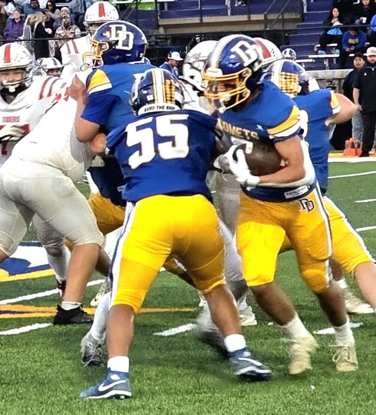 High School Football: Delavan-Darien overcomes injuries, Edgerton in ...