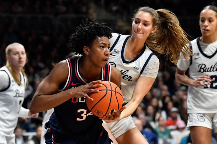 Strong, Fudd help No. 1 UConn beat Butler 94-47 for 29th straight win ...