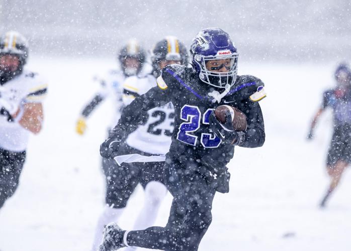NCAA Division III playoff: DePauw shuts down Warhawk rushing attack in ...
