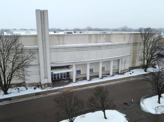 Making way for the Woodman's Center: Demolition of former Sears ...