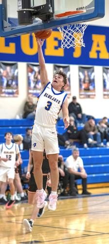 Boys basketball: Fincutter scores 31, Bluejays down Bulldogs | APG ...