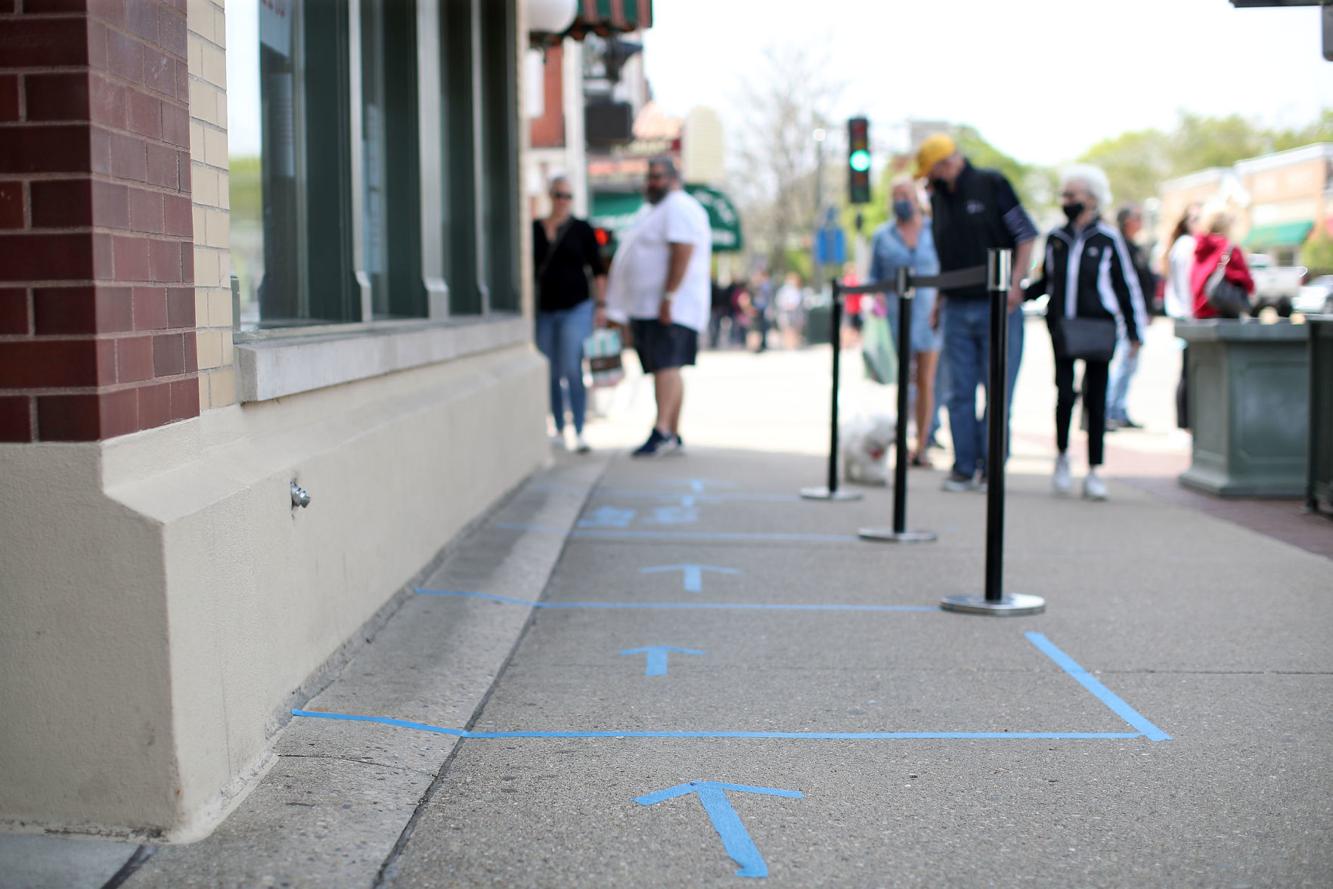 After coming to ‘screeching halt,’ sessions aim to help hospitality ...