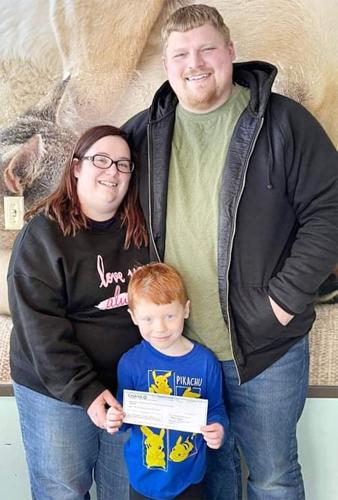 Striegel family Christmas lights display raises $5,000 for Humane ...
