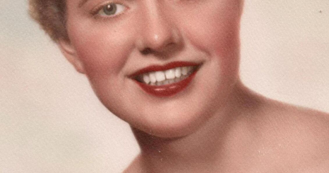 Colleen Mary Schroeder | Obituaries | gazettextra.com