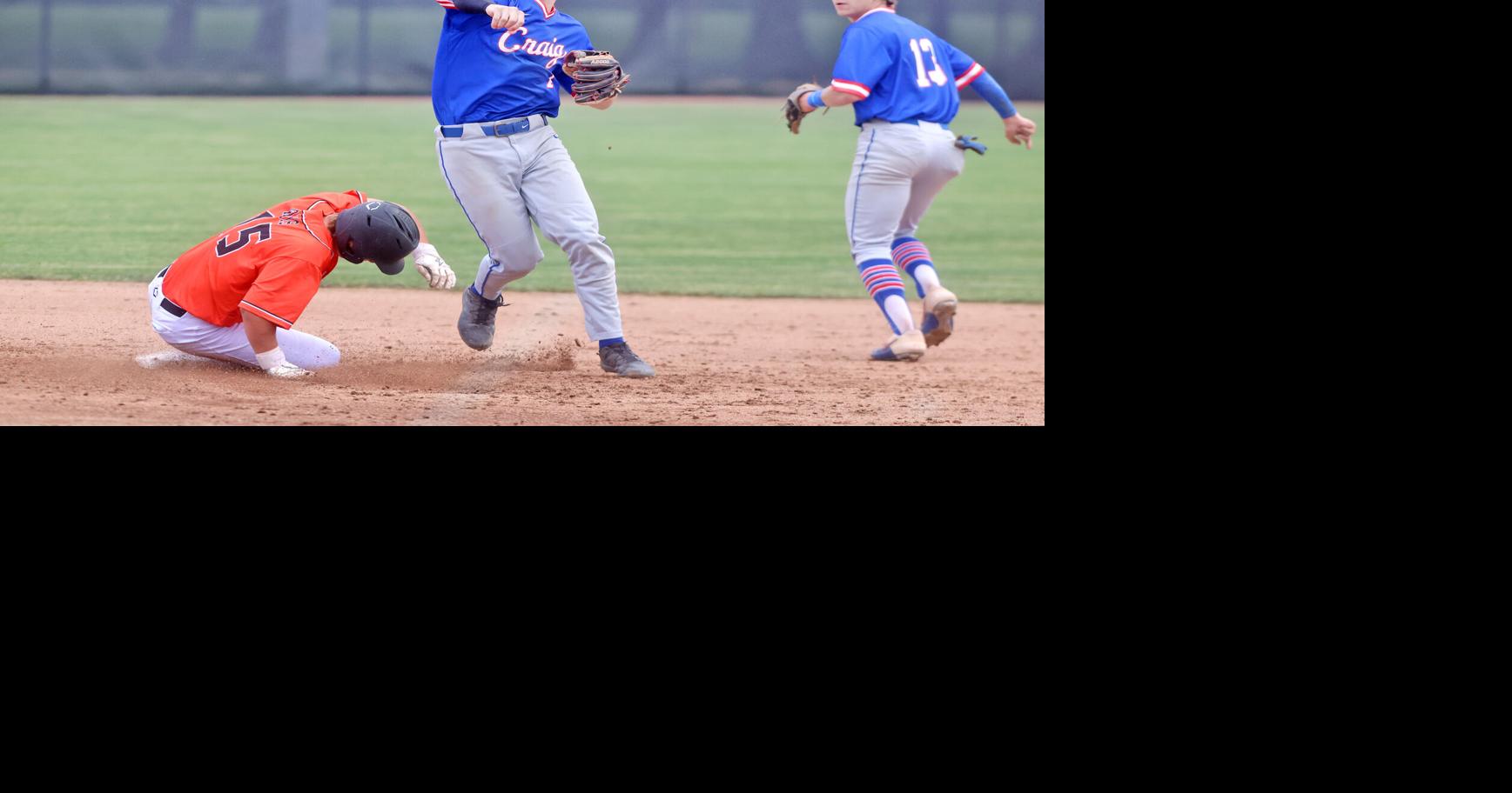 Photo gallery: Janesville Craig vs. Burlington sectional semifinal ...