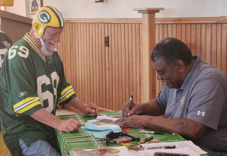 Gravesite rededicated of Packers equipment manager who created ‘G ...