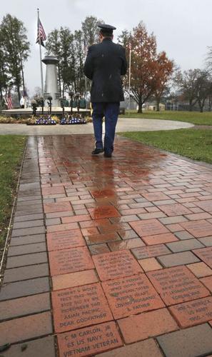 Gold Star Mothers Monument, Purple Heart Monument unveiled | Archives ...
