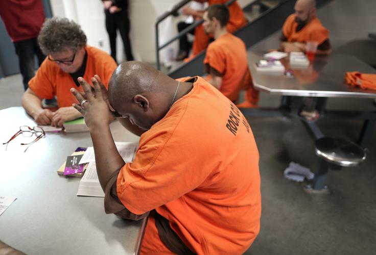 Ministers deliver holiday message to Rock County Jail inmates | Local ...