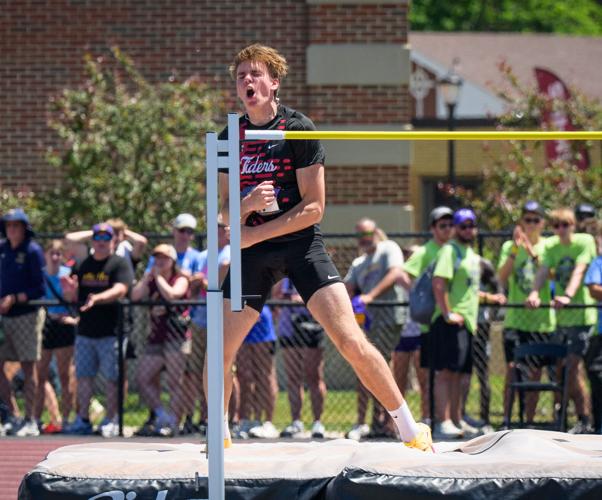 State track: Edgerton's Breck Anderson goes back-to-back as Division 2 ...