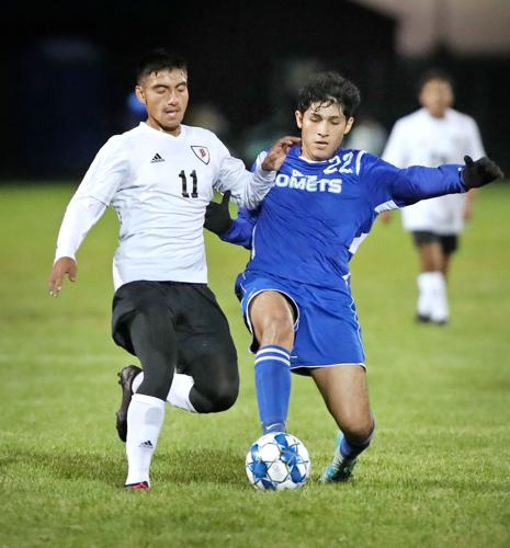 Top-seeded Delavan-Darien eyes fourth boys soccer state championship ...