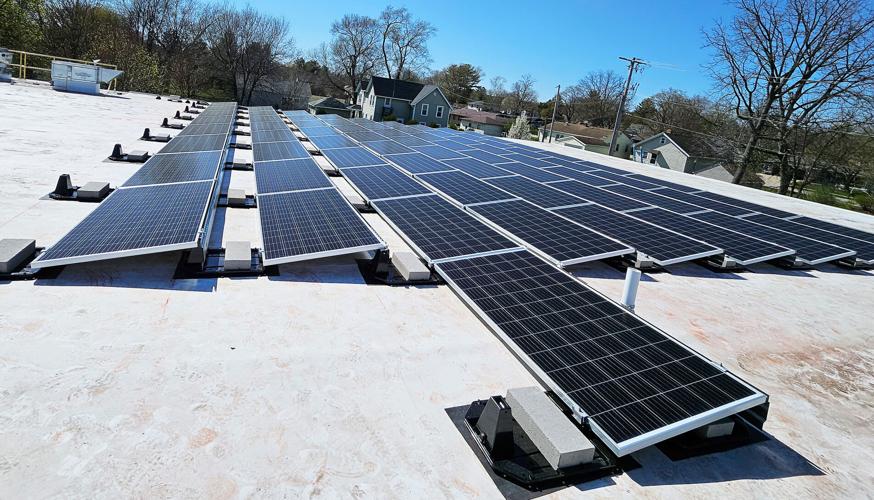 Janesville couple leads fundraising for GIFTS shelter solar panels ...