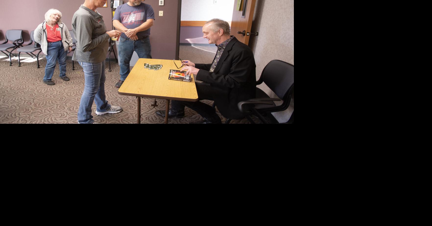 Author visits Gillette, takes on legacy of best-selling series | Local ...