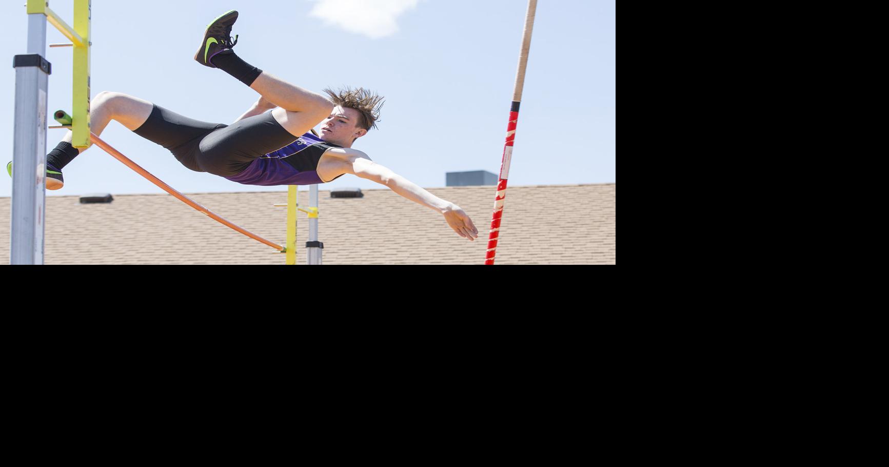 Track | | gillettenewsrecord.com