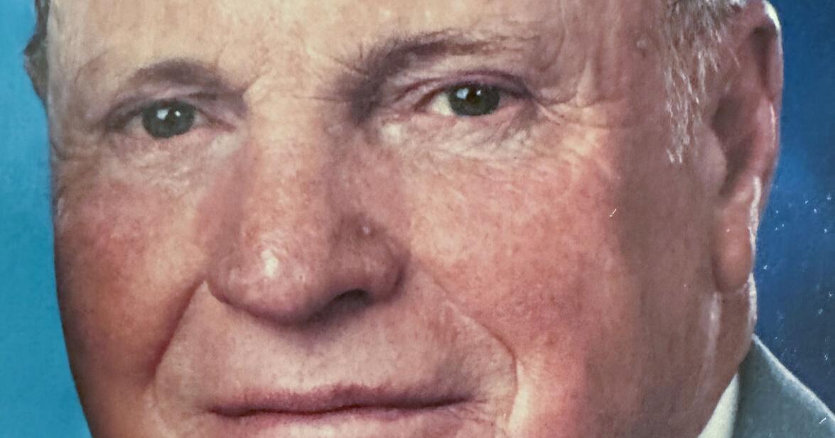 John R. Hubbard | Obituaries | gillettenewsrecord.com