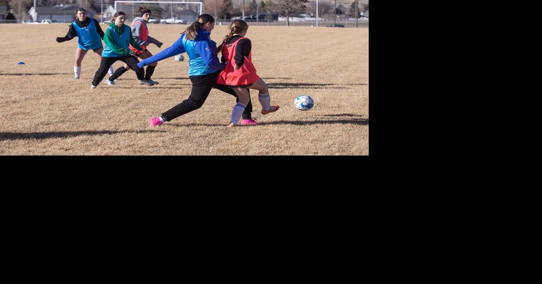 Bolts girls soccer features new coach, new starters after large ...