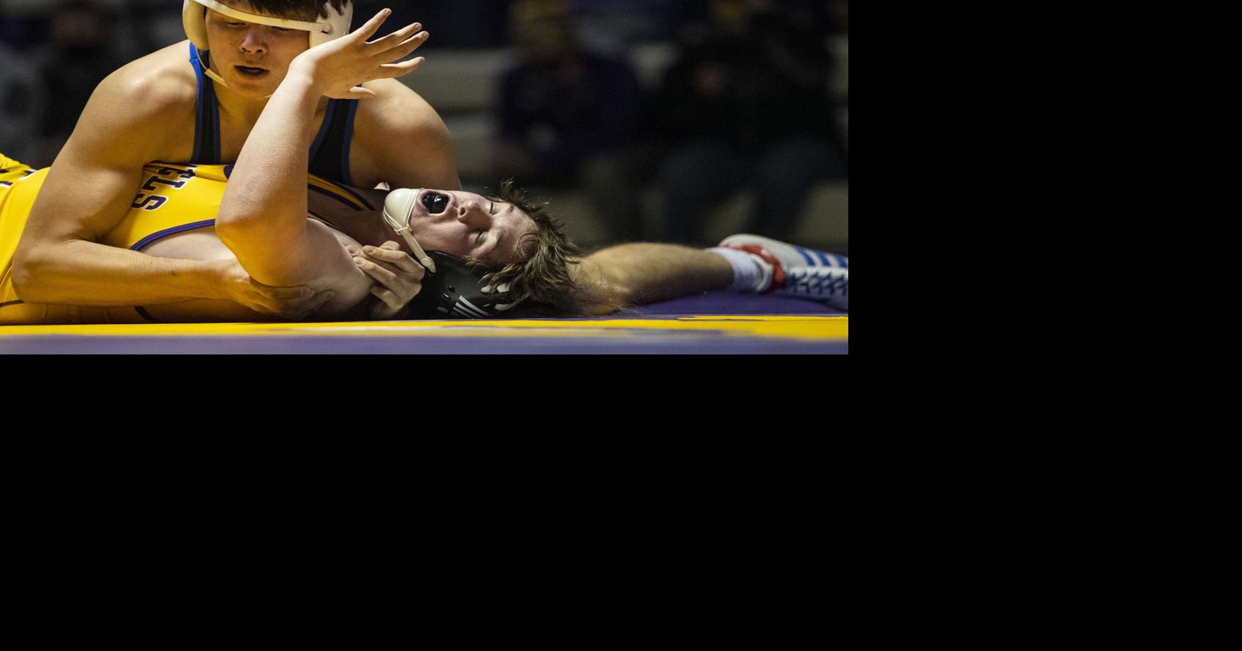 Bolts wrestling goes 2-1 at Worland Invite | Local | gillettenewsrecord.com