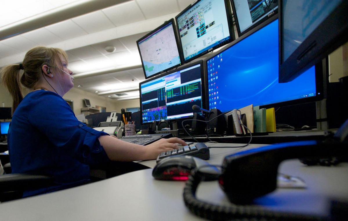 Inside Gillette Police dispatch | Local News | gillettenewsrecord.com