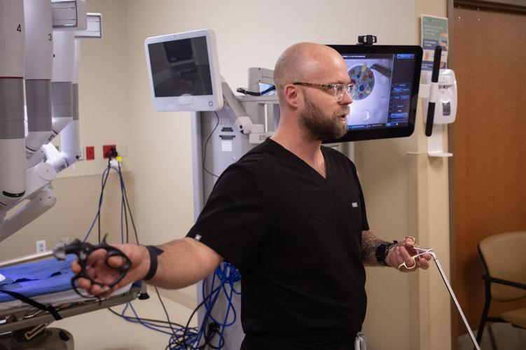 Surgery robot opens doors for Gillette, OB-GYN providers | Local News ...