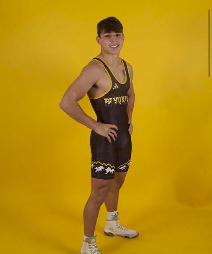 university of wyoming wrestling singlet